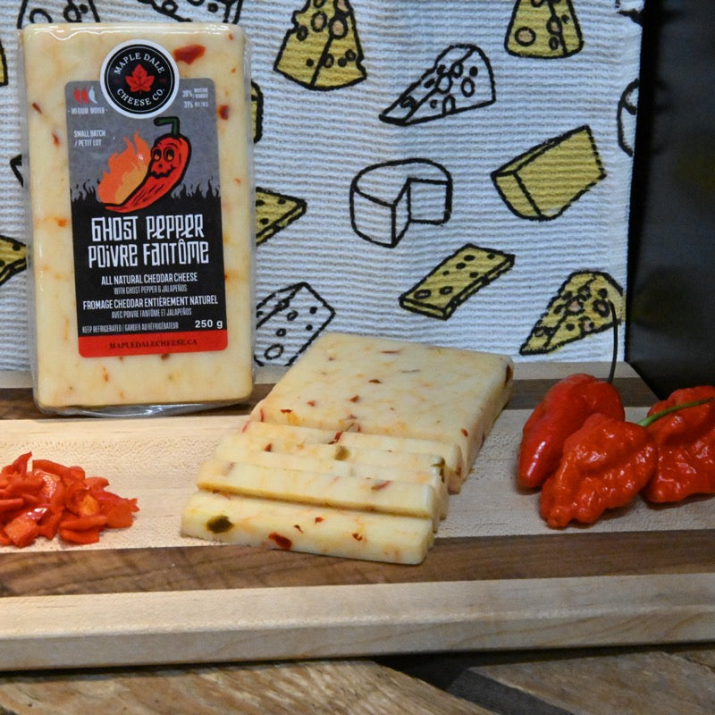 Holstein Cheddar Ghost Pepper – Meadow Song Farms